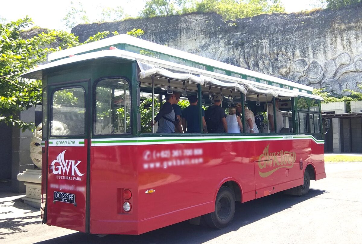 Garuda Wisnu Statue & Uluwatu Sunset Tour - Full-day Tours (13 ...